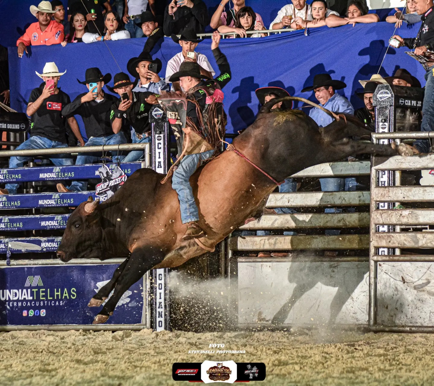 EKIP ROZETA REALIZOU ETAPAS NO GOIANÉSIA RODEIO FESTIVAL